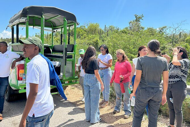 Private Full Day Tour in Bahía de las Águilas - Who Should Consider This Tour?