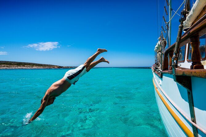 Private Full Day Tour in South Paros Caves Despotiko - What Makes This Tour Stand Out?