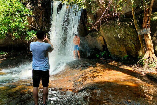 Private Full-Day Tour Khbal Spean And Banteay Srei From Siem Reap - Practical Considerations and Value