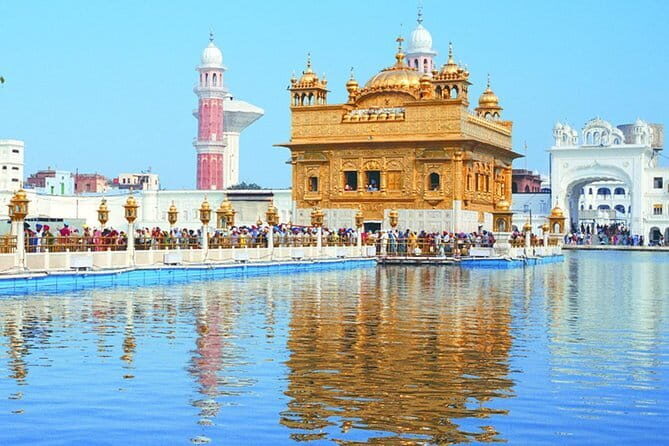 Private Full-day tour of Amritsar: Golden Temple with Gobindgarh Fort & Sadda Pind - An In-Depth Look at the Tour Experience