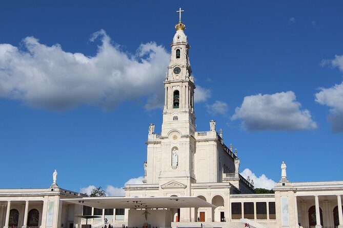 Private Full-Day Tour of Fátima Nazaré Óbidos and Batalha - Who Will Love This Tour?