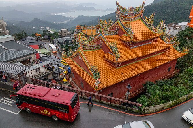 Private Full Day Tour of Jiufen and Pingxi from Taipei - Key Points