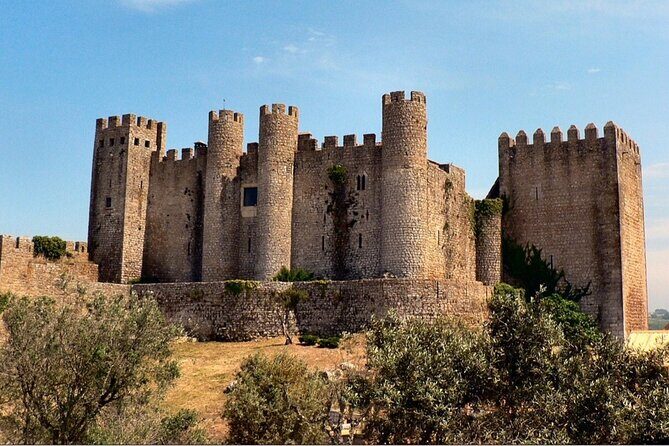 Private Full Day Tour of Óbidos, Nazaré and Batalha - FAQ