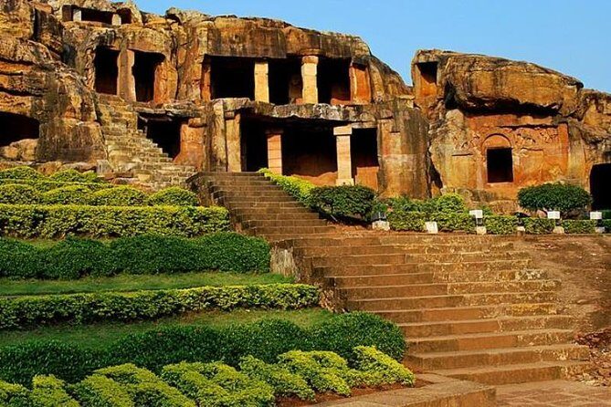 Private Full-Day Tour Of Sanchi And Udayagiri From Bhopal With Lunch - Key Points