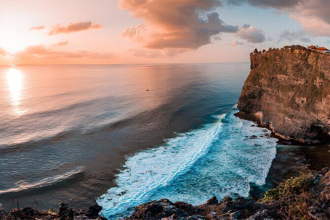 Private Full-Day Tour: Tanah Lot and Uluwatu Temple Tour - Exploring Bali: What to Expect from this Private Full-Day Tour