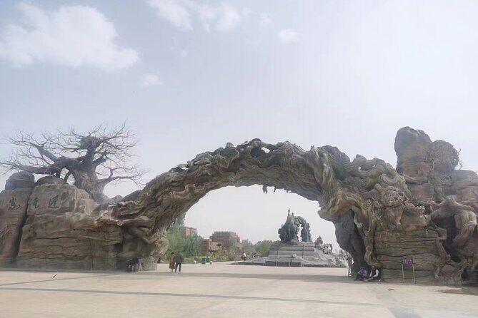 Private Full-Day Tour to Dawakun Desert from Kashgar - A Closer Look at the Dawakun Desert Tour