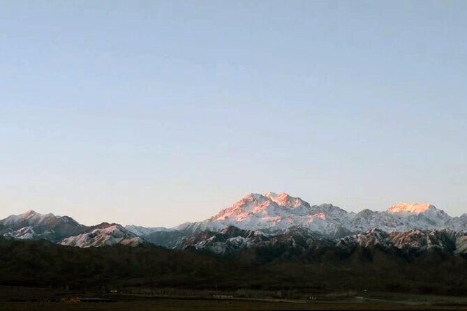 Private Full-Day Tour to Dushanzi Grand Canyon from Urumqi - What to Expect on Your Day