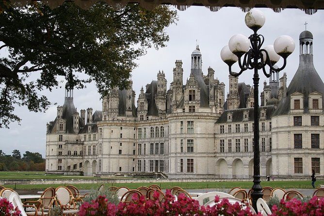 Private Full Day Tour to Loire Valley from Paris with Hotel Pick Up - FAQ