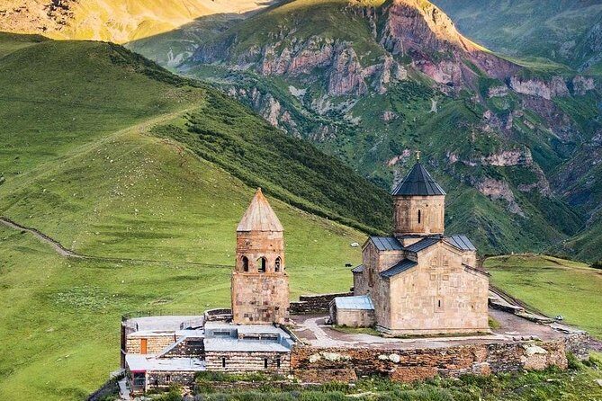 Private Full-Day Tour to Mtskheta and Kazbegi(stepantsminda) from Tbilisi - Authentic Experiences and Hidden Gems