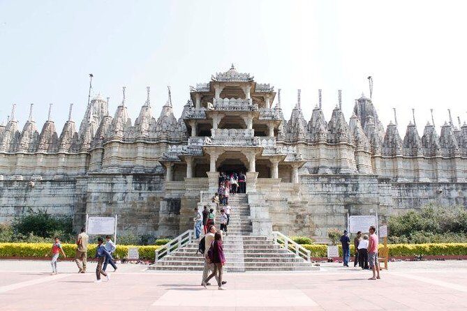 Private Full-Day Tour to Ranakpur and Kumbalgarh from Udaipur - Key Points