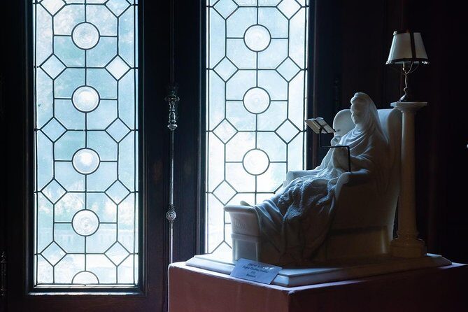 Private Full Day Trip to Peles & Bran (Draculas) Castles &Brasov - Frequently Asked Questions