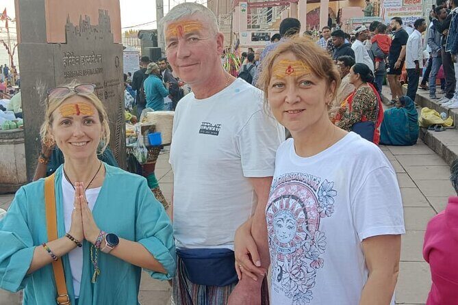 Private Full Day Varanasi Experience - Starting the Day: The Boat Ride at Dawn