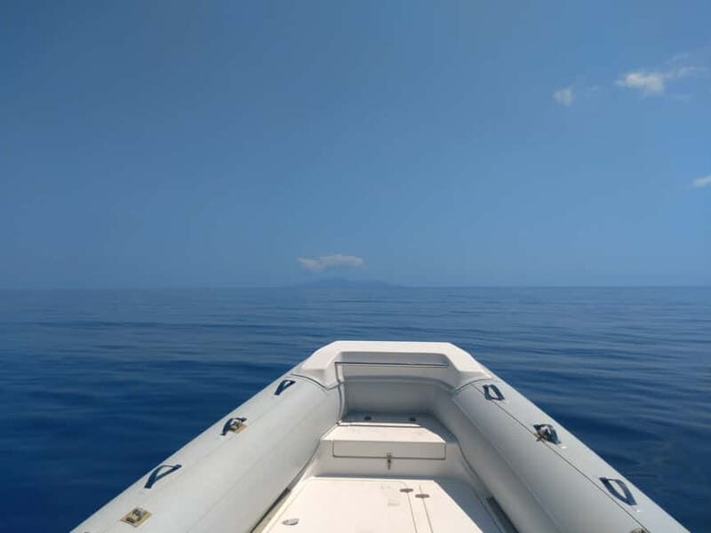 Private, fully customizable cruise in Santorini's caldera - Why This Cruise is Worth Considering