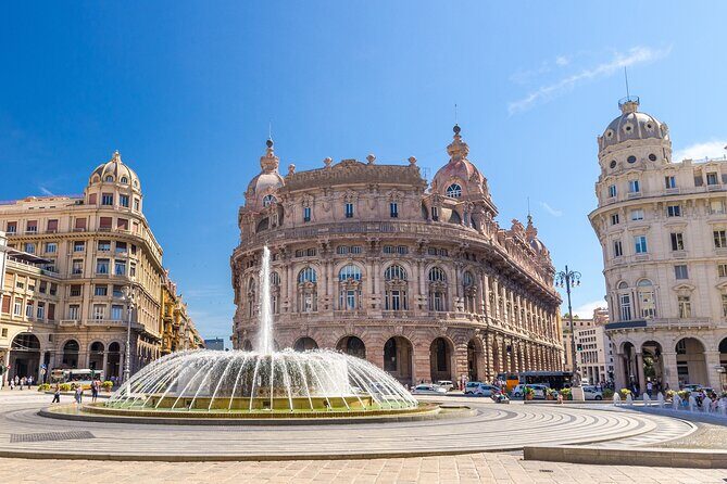 Private Genoa and Boccadasse Tour with Focaccia and Pesto Tasting - Exploring Genoa’s Historic Heart