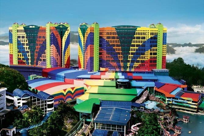 Private Genting Highlands & Batu Caves Visit from Kuala Lumpur - Starting the Day: From Your Hotel to Batu Caves
