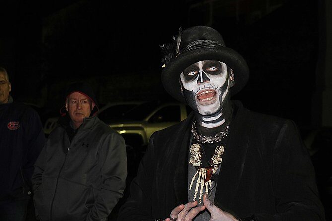 Private Ghost, Voodoo and Vampire Tour - Discovering the Dark Side of New Orleans: A Review of the Private Ghost, Voodoo, and Vampire Tour