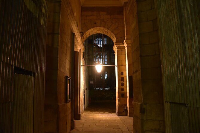 Private Ghosts and Gore Walking Tour of London - Introduction