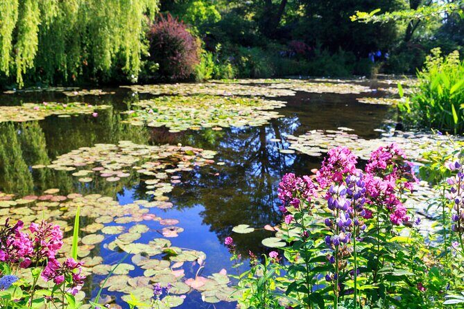 Private Giverny Roundtrip and Entrance Ticket from Paris - Who This Tour Is Best For