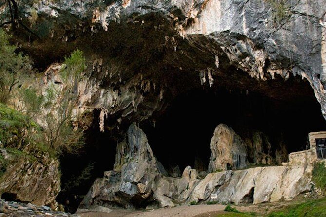 Private Goa tour of ancient rock art, laterite cave and bubble lake with lunch - Final Thoughts: Who Will Love This Tour?