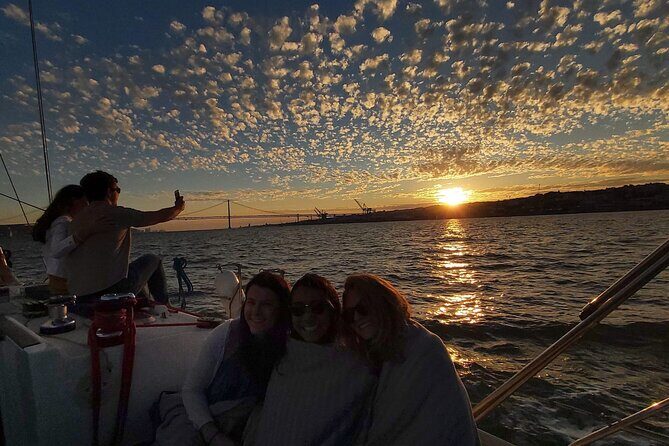 Private Golden Hour Boat Tour - Best Exclusive Sunset Sailing - Who Should Consider This Tour?