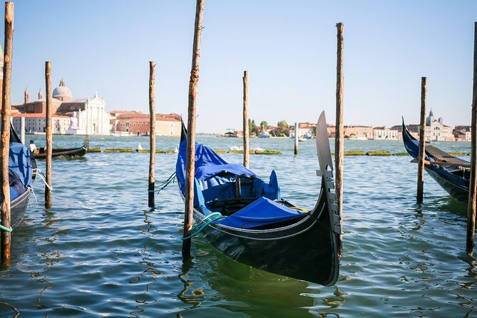 Private Gondola Tour - Discover Venice from the Water: A Review of the Private Gondola Tour