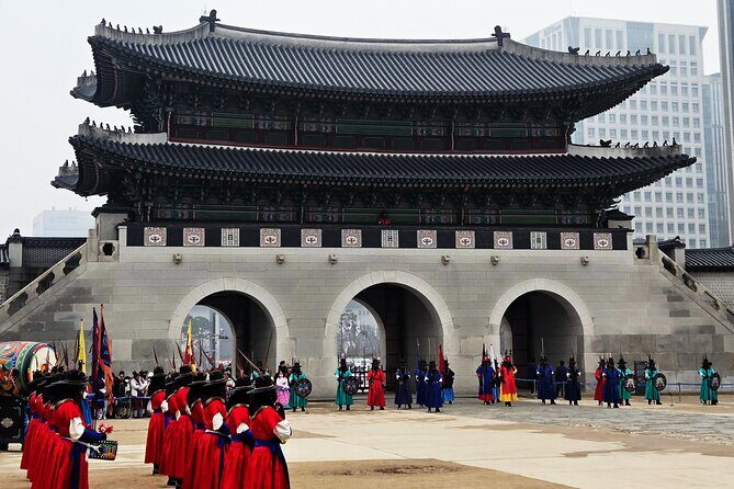 Private Group One Day Seoul Highlights - Discover Seoul’s Highlights with a Private Guided Tour