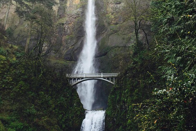 Private Group Tour up to 11 of Columbia River Gorge & Waterfalls from Portland - Exploring the Itinerary in Detail