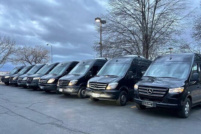 Private Group Transfer From or To Los Angeles LAX Airport - The Experience on the Road