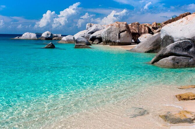 (Private group)Swimming and relax in beautiful beaches. - Key Points