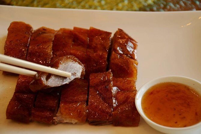 Private Guangzhou Night Tour with Canton Tower and Dim-Sum Dinner - Who Should Consider This Tour?