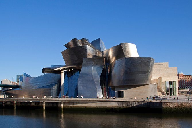 Private Guggenheim Museum Bilbao Tour with Official Guide - FAQ