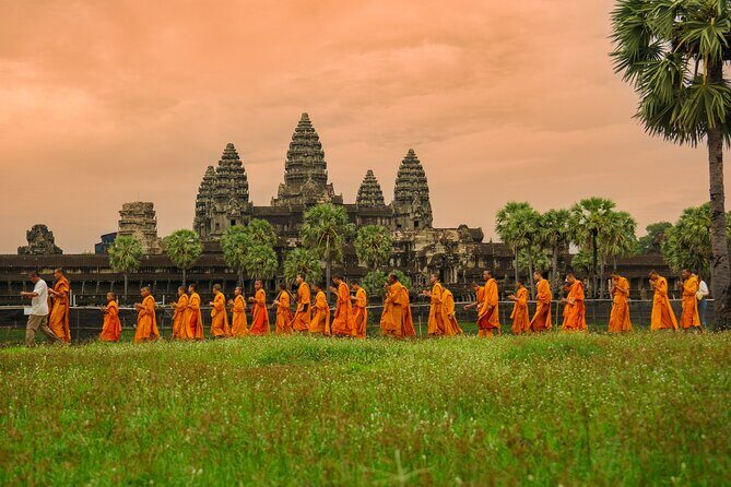 Private Guided Angkor Sunrise Half Day Tour with 3 Main Temples - Introduction