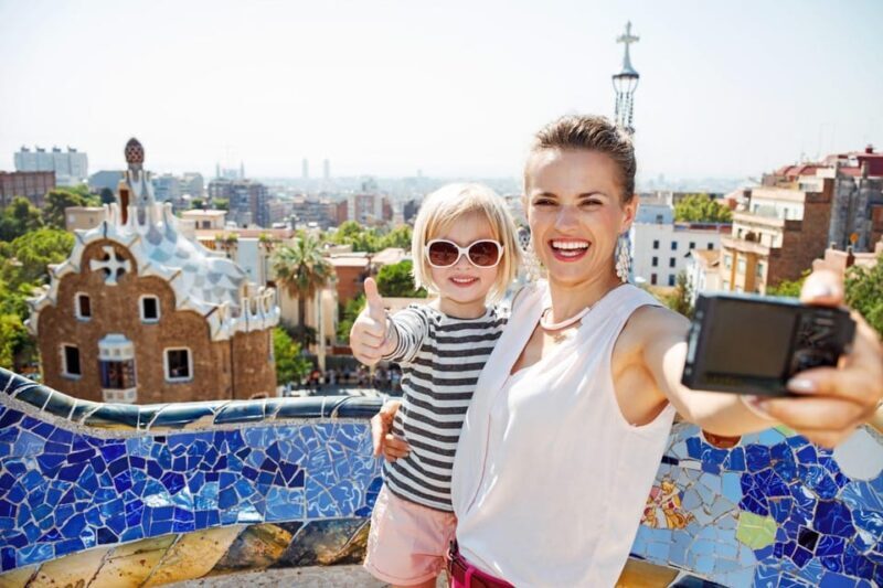 Private Guided Family Walking Tour in Barcelona - Analyzing the Value