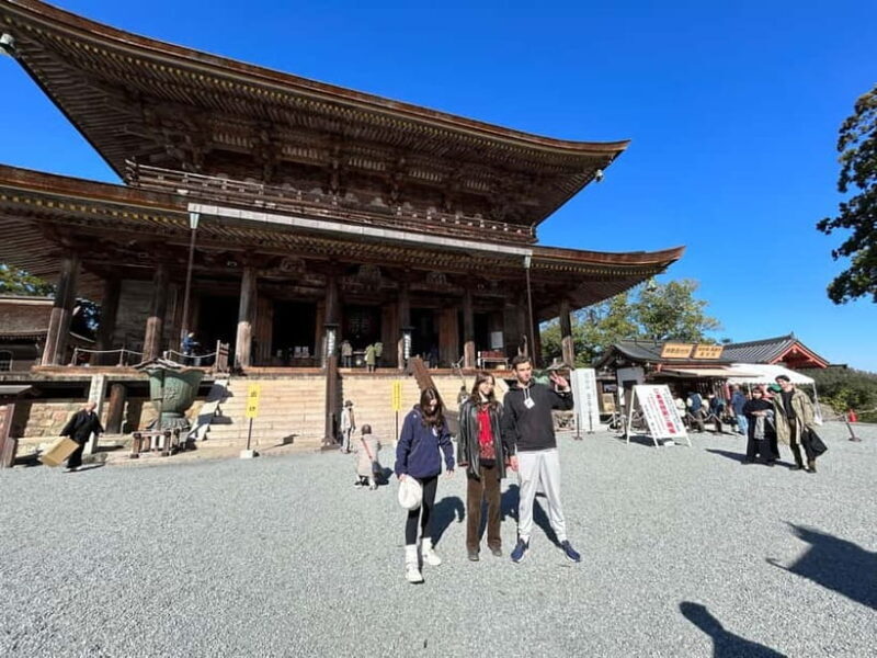 Private Guided Half-Day Walking Tour in Yoshinoyama - Who Will Love This Tour?