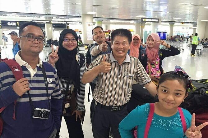 Private Guided Jeju Tour with Taxi and Van - What’s Included and What’s Not