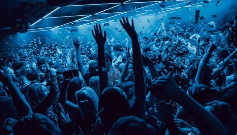 Private Guided Night Life Tour In Colombo Sri Lanka - Who Would Enjoy This Tour?