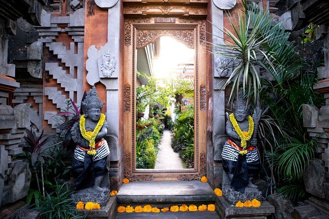 Private Guided Romantic Walking Tour of Bali - Who Is This Tour Best For?