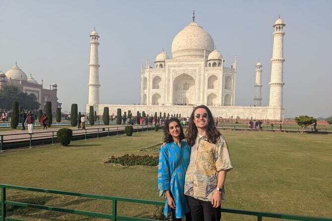 Private Guided Sunrise Walking Tour in Taj Mahal - Exploring the Private Guided Sunrise Walking Tour in the Taj Mahal