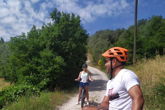 Private Guided Tour by E-Bike and Electric MTB in Fiesole - Who Should Consider This Tour?