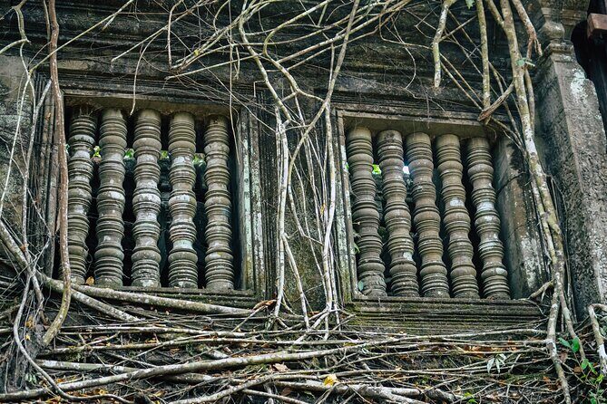 Private Guided Tour from Siem Reap to Beng Mealea Temple - Potential Drawbacks