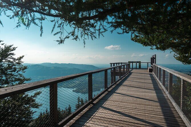 Private Guided Tour from Vienna to Hallstatt with Cable Car & Treetop in Gmunden - The Journey Begins: From Vienna to Gmunden
