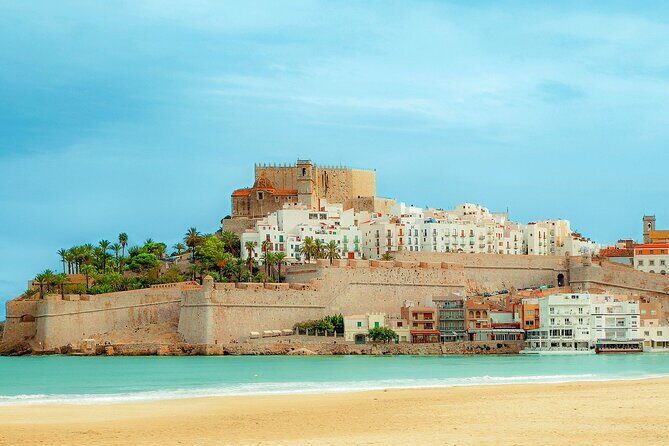 Private Guided Tour in Peñíscola with a local - Key Points