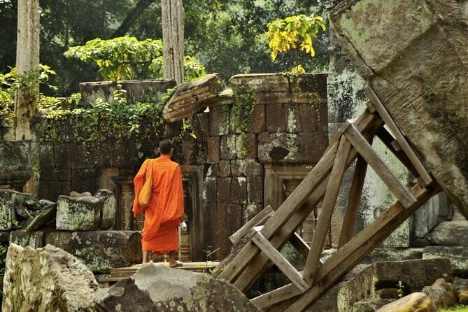 Private Guided Tour Khmer Temples Beng Mealea and Koh Ker - Key Points