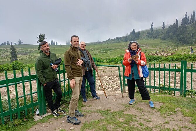 Private Guided Tour of Gulmarg from Srinagar - Overview of the Tour Experience