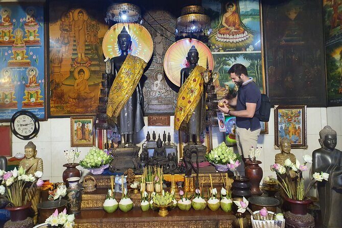 Private Guided Tour of Siem Reap Highlights & Hidden Gems - The River Walk and Local Market: Authentic Windows into Daily Life