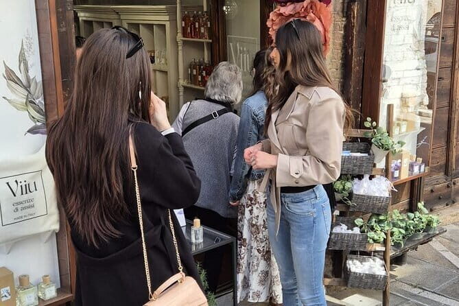 Private guided tour of the medieval village of Volterra - The Practicalities: What Travelers Should Know