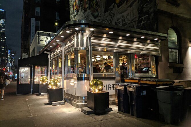 Private Guided Tour to Men in Black Movie New York Locations - Who Should Consider This Tour?
