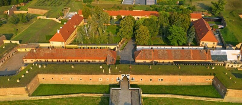 Private guided tour to Terezin Concentration Camp - Key Points