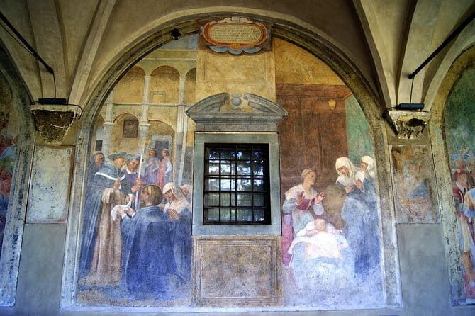 Private Guided Visit of Florence Santa Maria Novella Basilica and its Officina Profumo Farmaceutica - What Travelers Are Saying