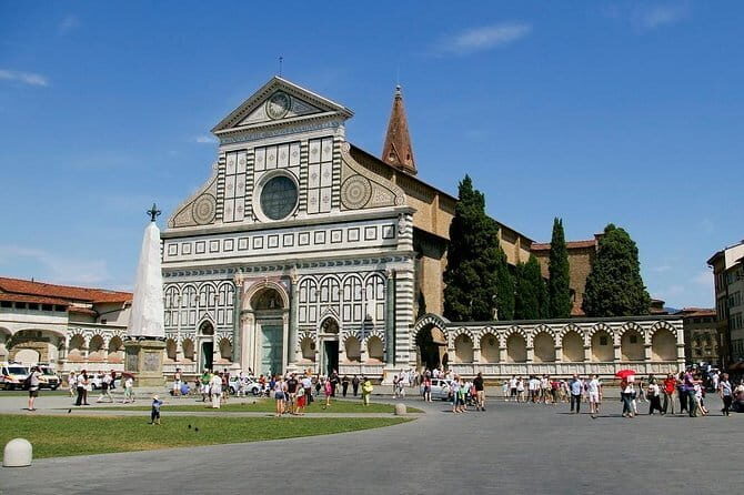 Private Guided Visit of Florence Santa Maria Novella Basilica and its Officina Profumo Farmaceutica - Key Points